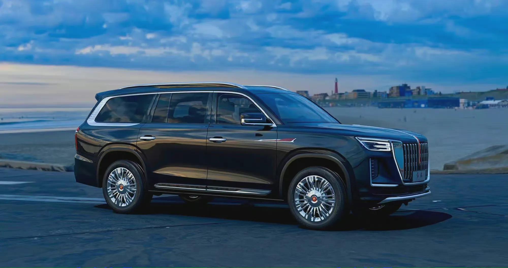 The "domestic pilot" Hongqi LS7 is here, with a length of over 5.5 meters and a 4.0T v8 engine ...
