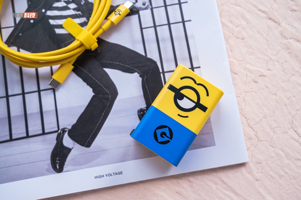 Nubia×Minions Charging Set Picture Tour: There is beauty and material ...