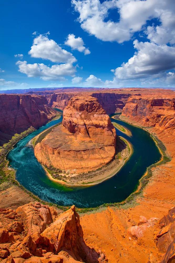 China's most beautiful canyon - iNEWS