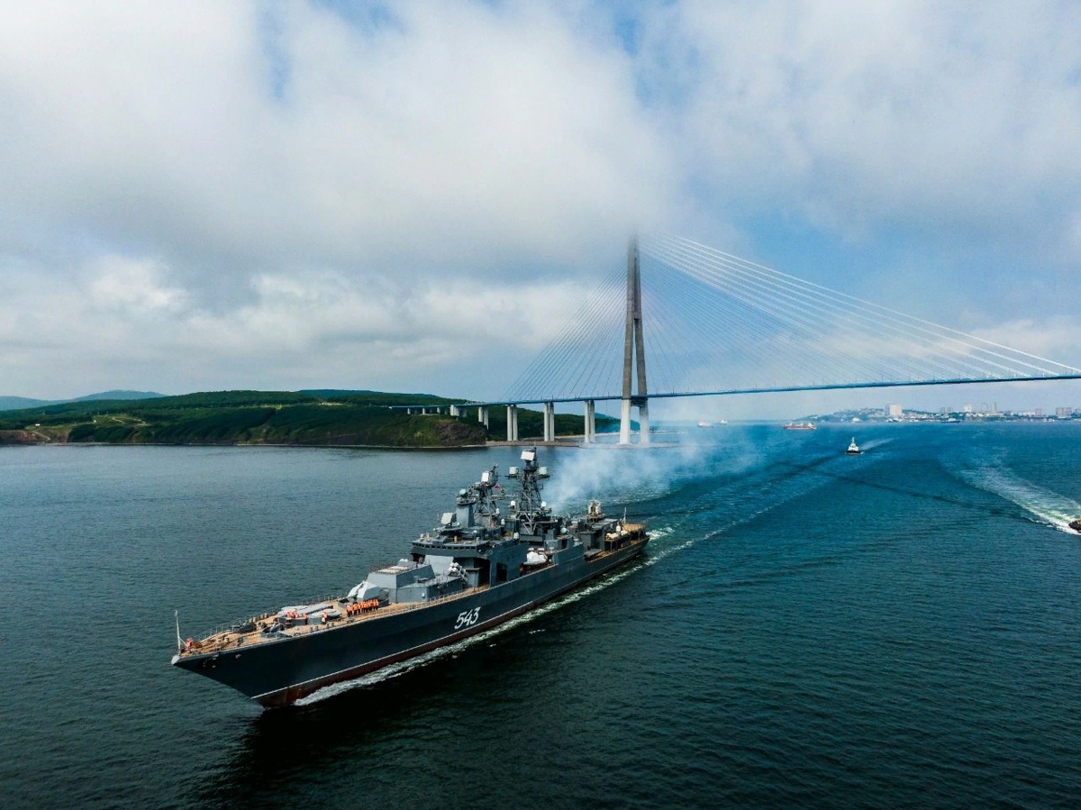 After the Hangzhou was successfully upgraded, the Russian Intrepid ...