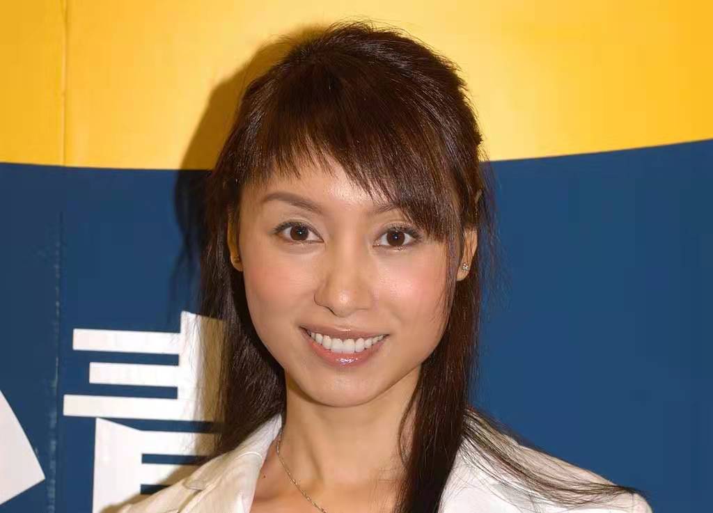 Rich daughter Guo Keying and poor boy Lin Wenlong have been married for ...