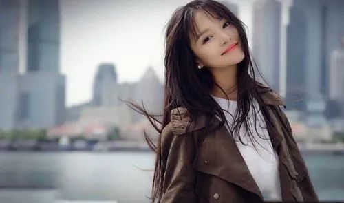 30-year-old "Little Yang Mi" Luo Wenbo became famous overnight with the ...