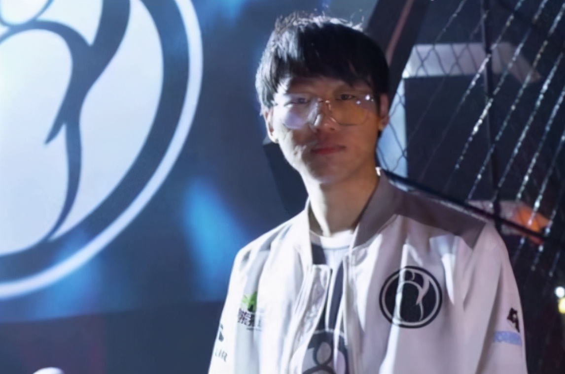 LOL Ning broke the defense again: if you can do it, you can shut your mouth - iNEWS