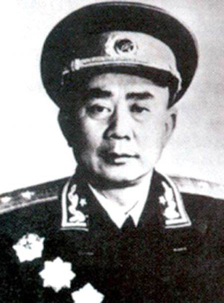 Founding Lieutenant General Tan Furen who strayed into the national ...