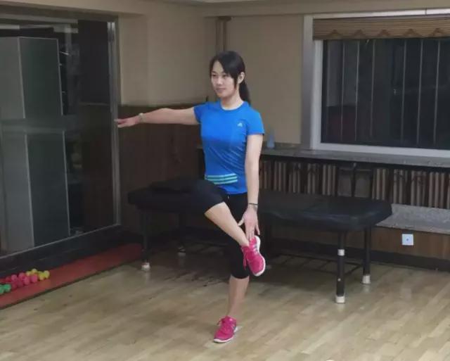 Inner thigh muscle training, learn - iNEWS