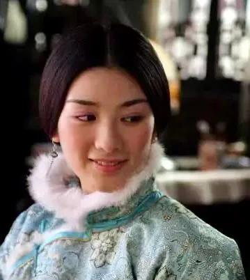The tragic life of three women described by Ba Jin in "Home" is a ...