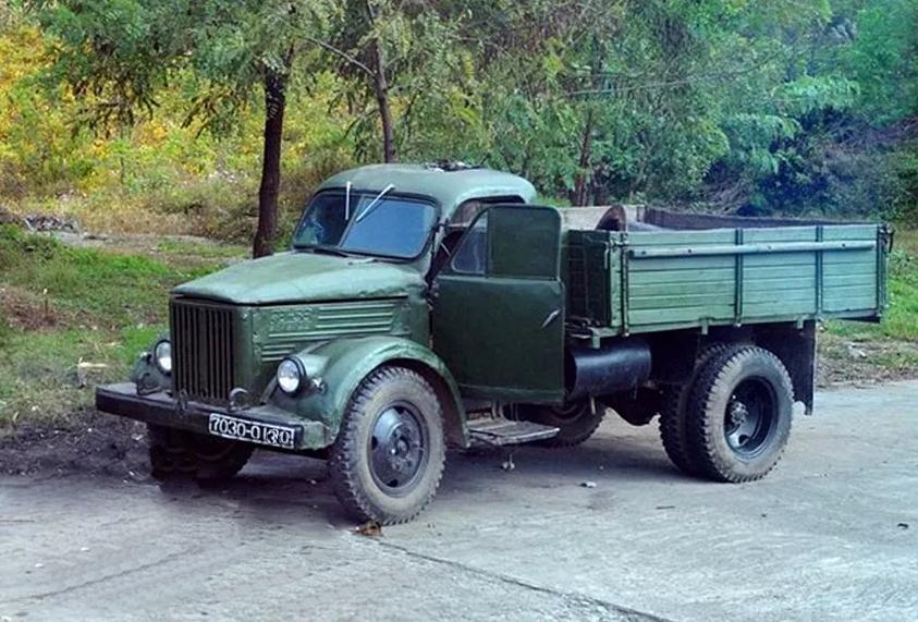 Looking at a car on the streets of North Korea, it looks like a Chinese ...