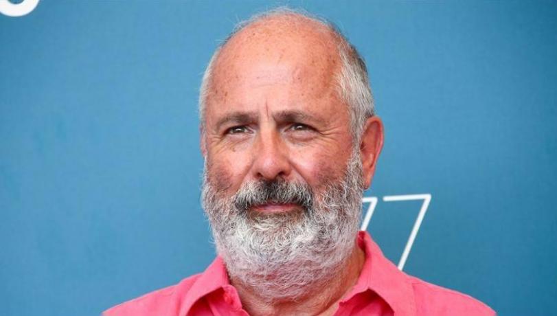 "Notting Hill" director Roger Michel dies unfortunately - iNEWS