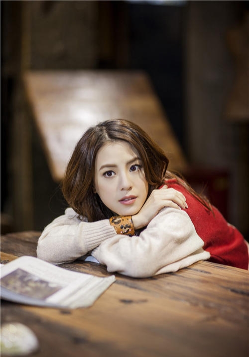 There is a beautiful name-Jiang Yuchen - iNEWS