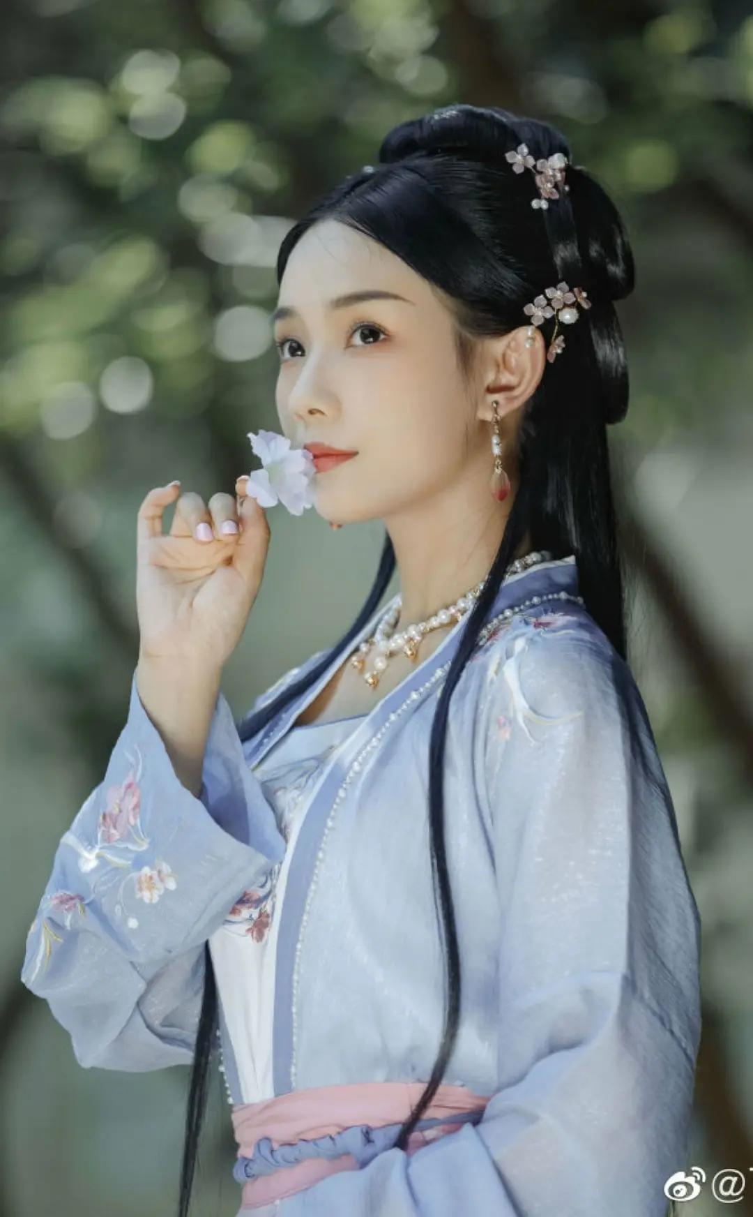 Famous screenwriter and producer Yu Zheng: There is no distinction ...