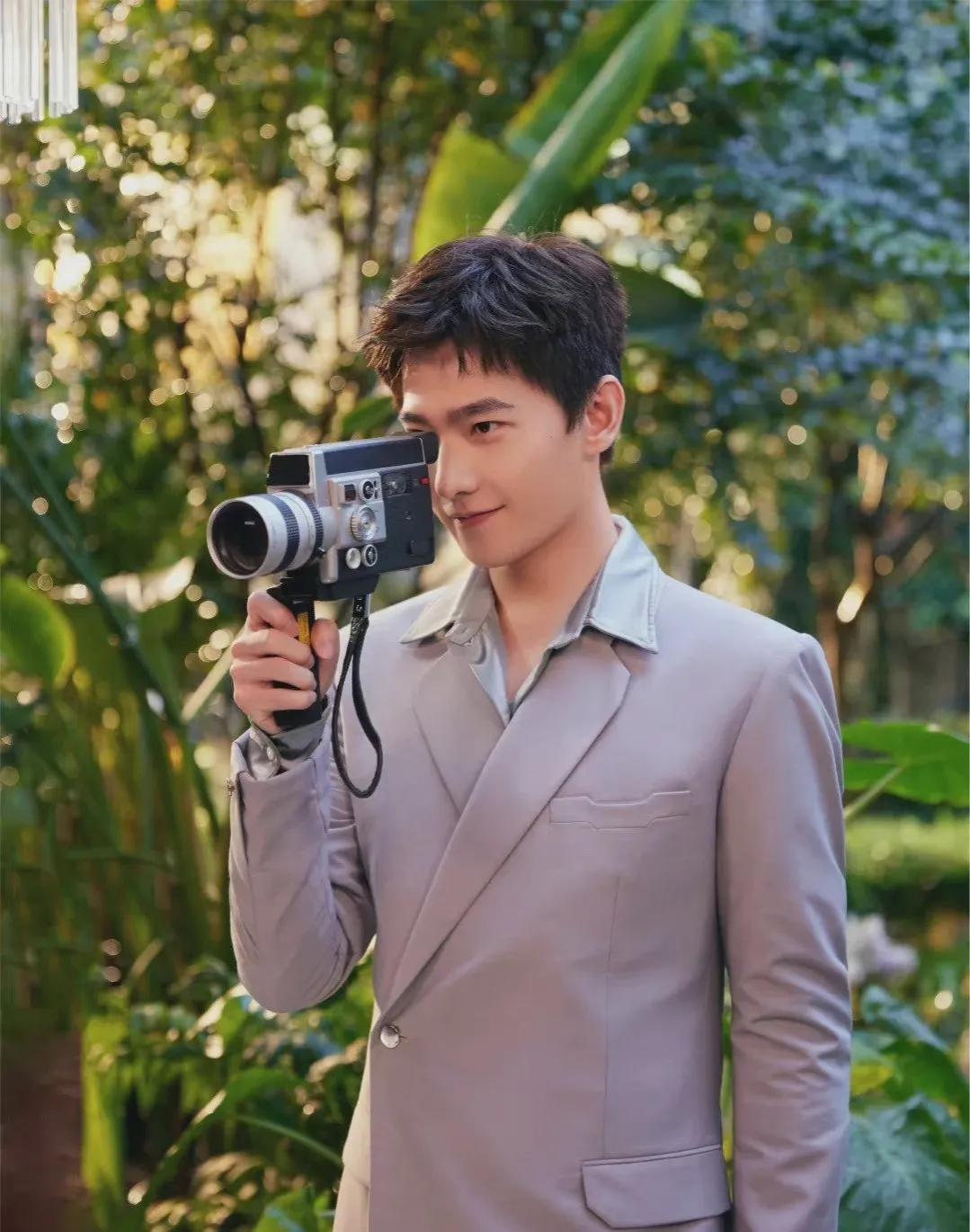 Entertainment gossip: Yang Yang, Zhao Lusi, Wang Yibo, Zhang Yixing ...