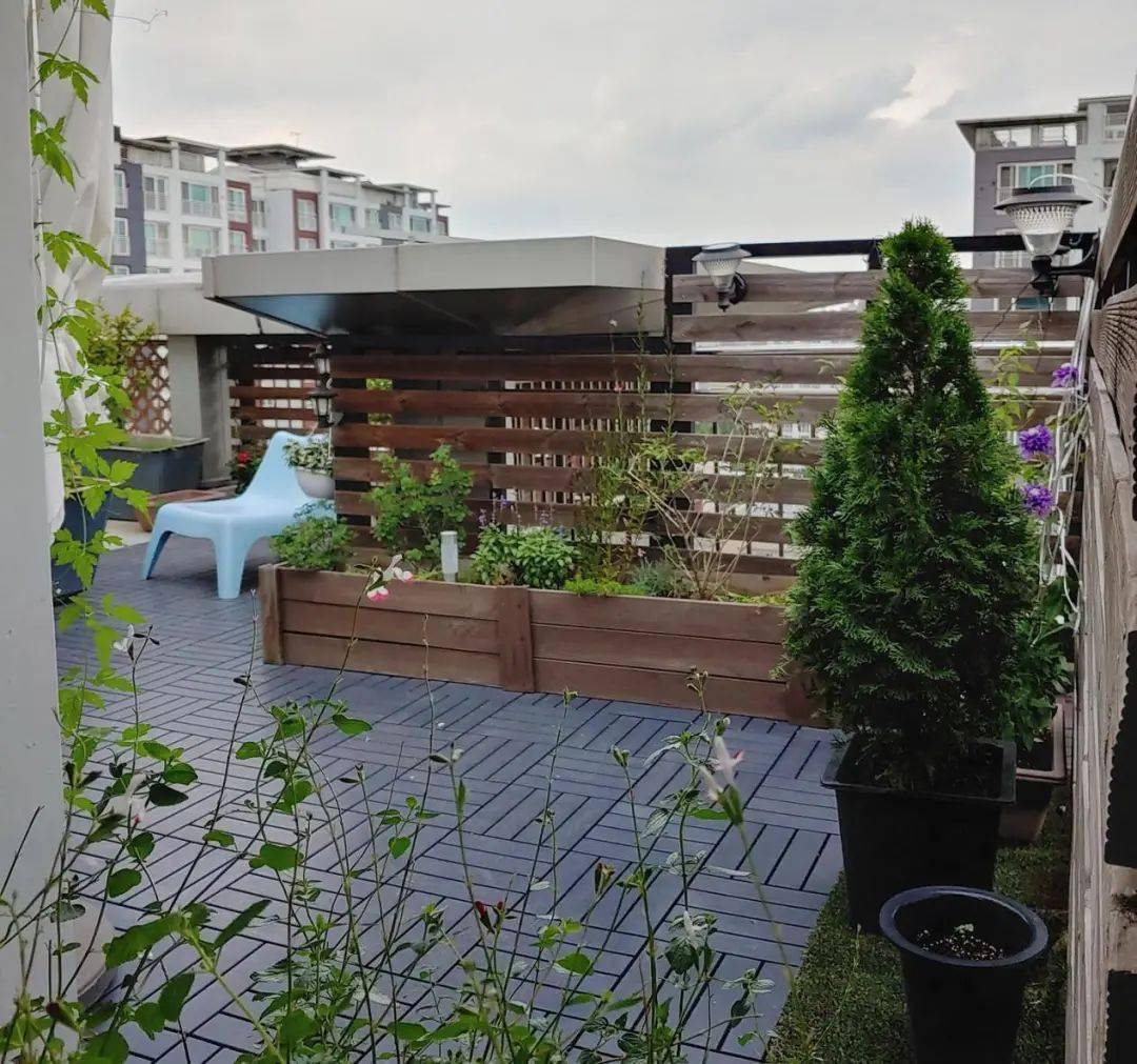 How to design the top floor terrace so as not to waste money?My family ...
