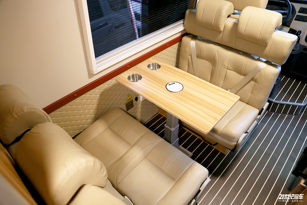 Only over 200,000!Wuling S200 special bus is built, suitable for the ...