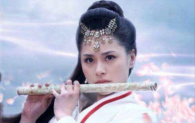 "The Tramp" Edison Chen, "Yanzhaomen" 11 years ago, destroyed more than ...