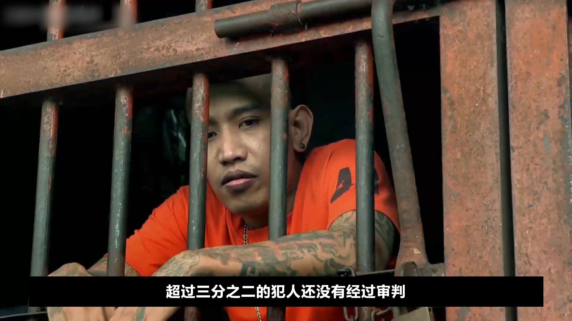 In a Philippine prison where men and women are locked together, inmates ...