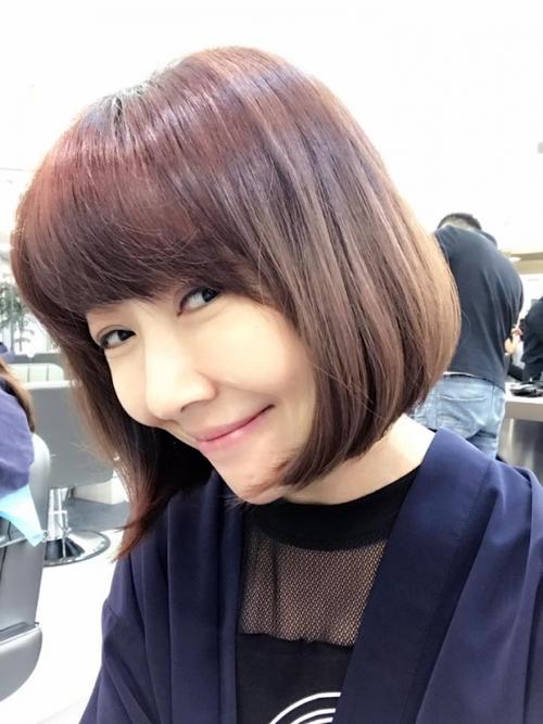 48-year-old Yu Haoran and her daughter are in the same frame as sisters ...