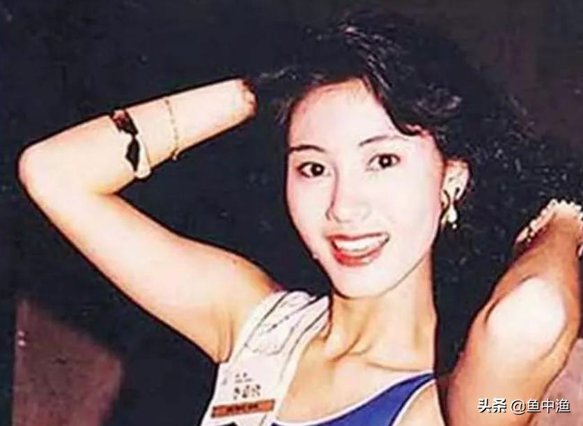 "The Most Beautiful Hong Kong Sister" Li Jiaxin's uninhibited love ...