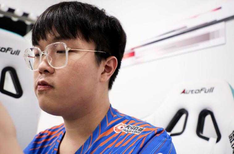 Was snatched before entering LPL, PDD: Three teams want to sign Sunny, IG joins the competition ...