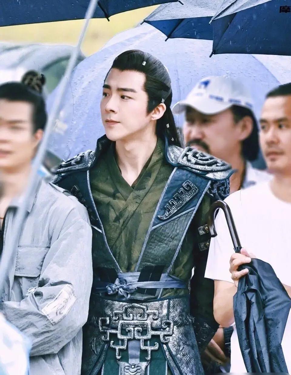 The net revealed that Liu Yuning's new theater is beating people, the ...