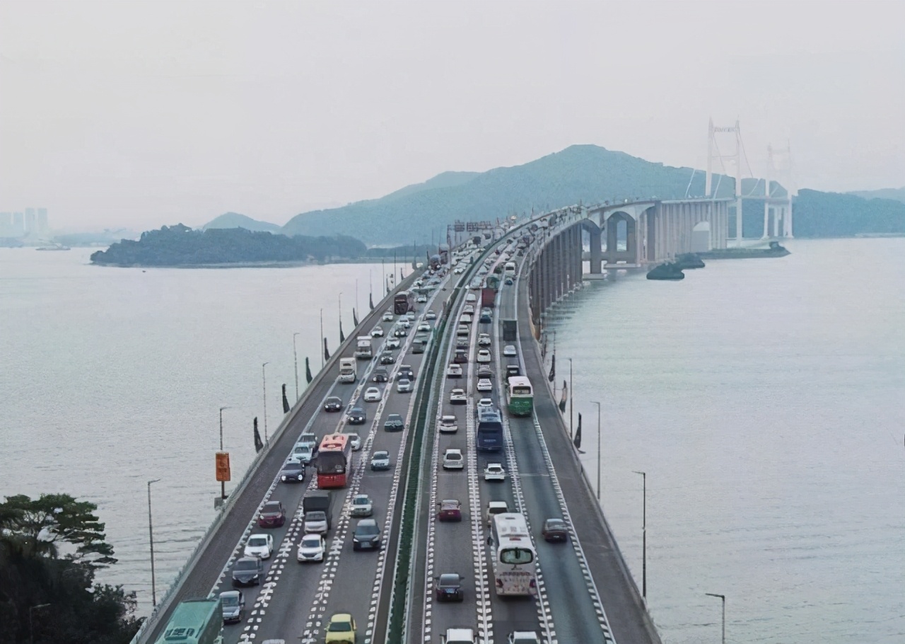 The United States still does not understand why China spent hundreds of ...