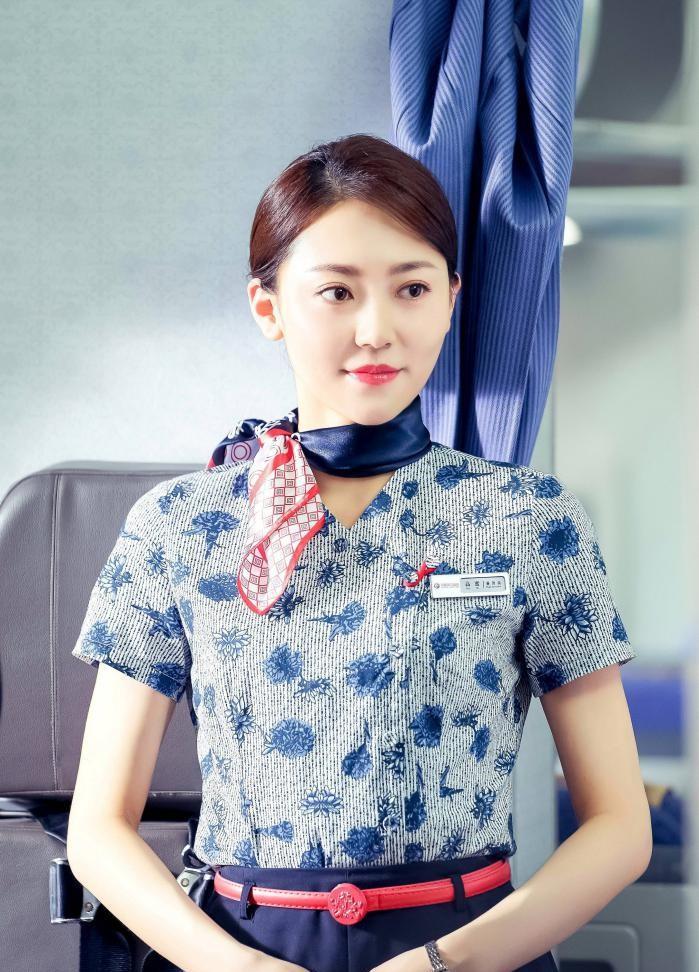 Among the post-90s actresses, there are "dignified" looks, I only serve ...