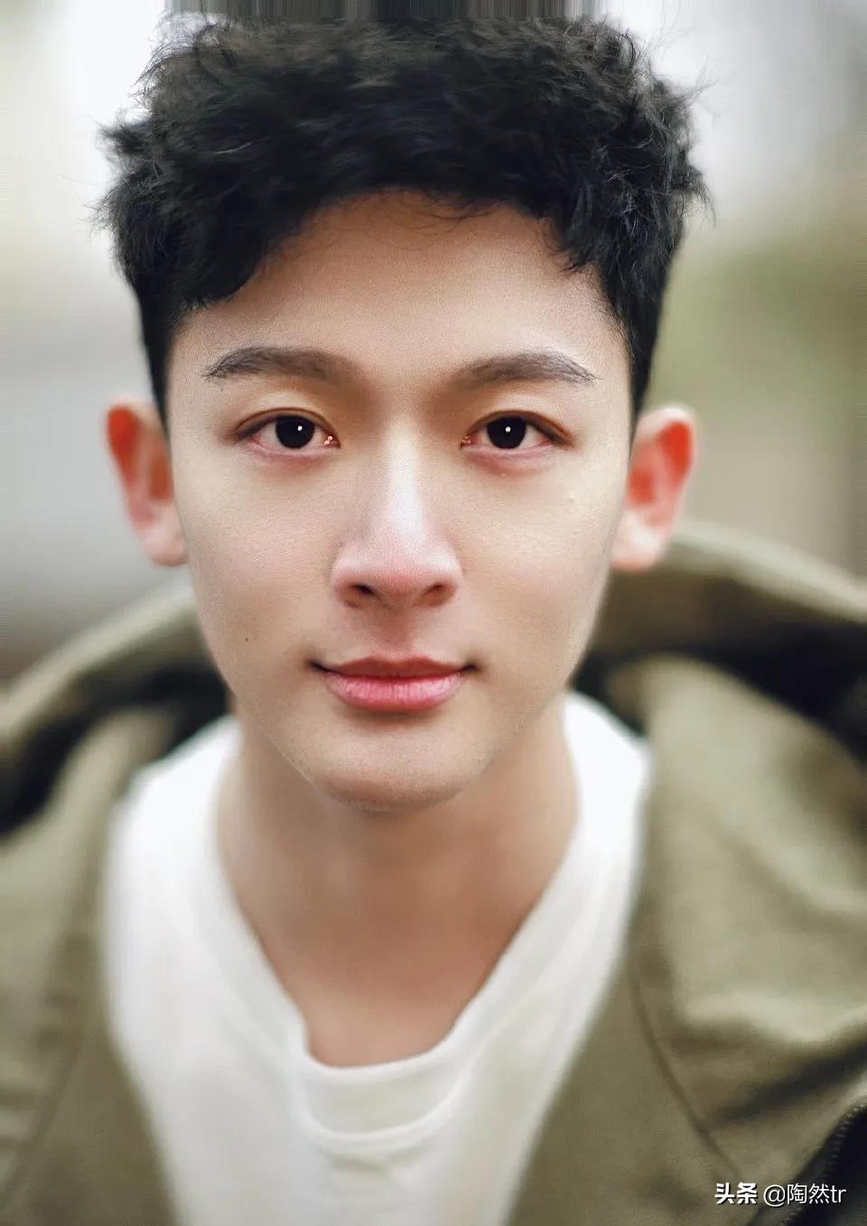 Destined to be hot, Zhang Wanyi is handsome and has acting skills. - iNEWS