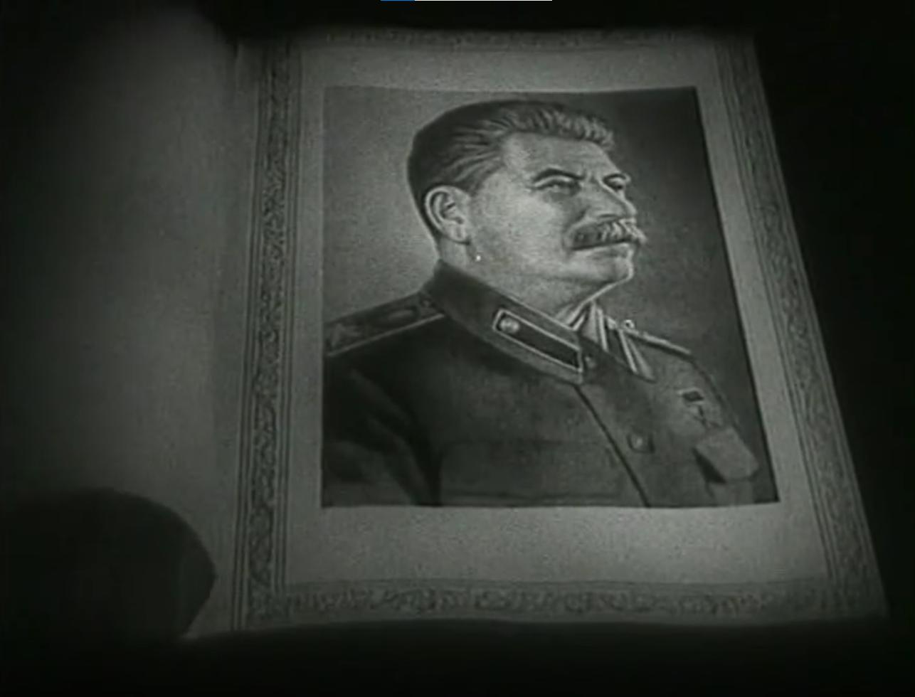 In the 1949 edition of "The Bloody Battle of Stalingrad", Gigi created ...