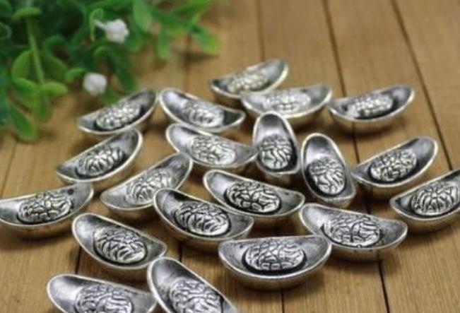 In ancient times, "a tael of silver" was roughly equal to how much ...