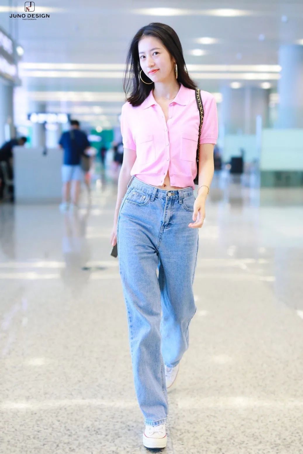 Yang Mi, Song Yanfei and Liu Wen are the kings of airport street ...