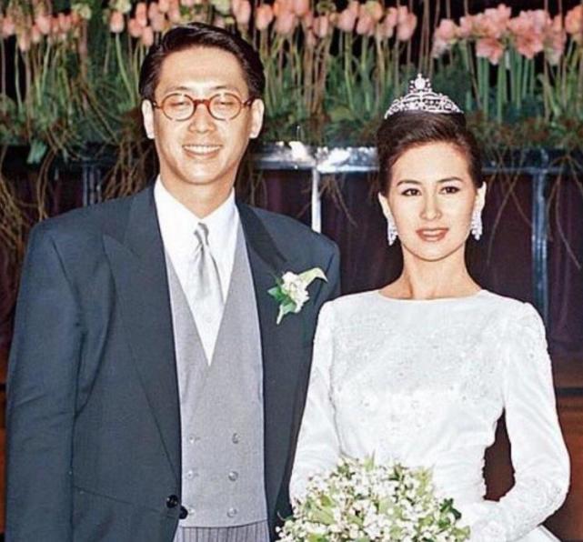 Can Dou Xiao marry He Chaolian?Family motto of the gambling king: To be ...