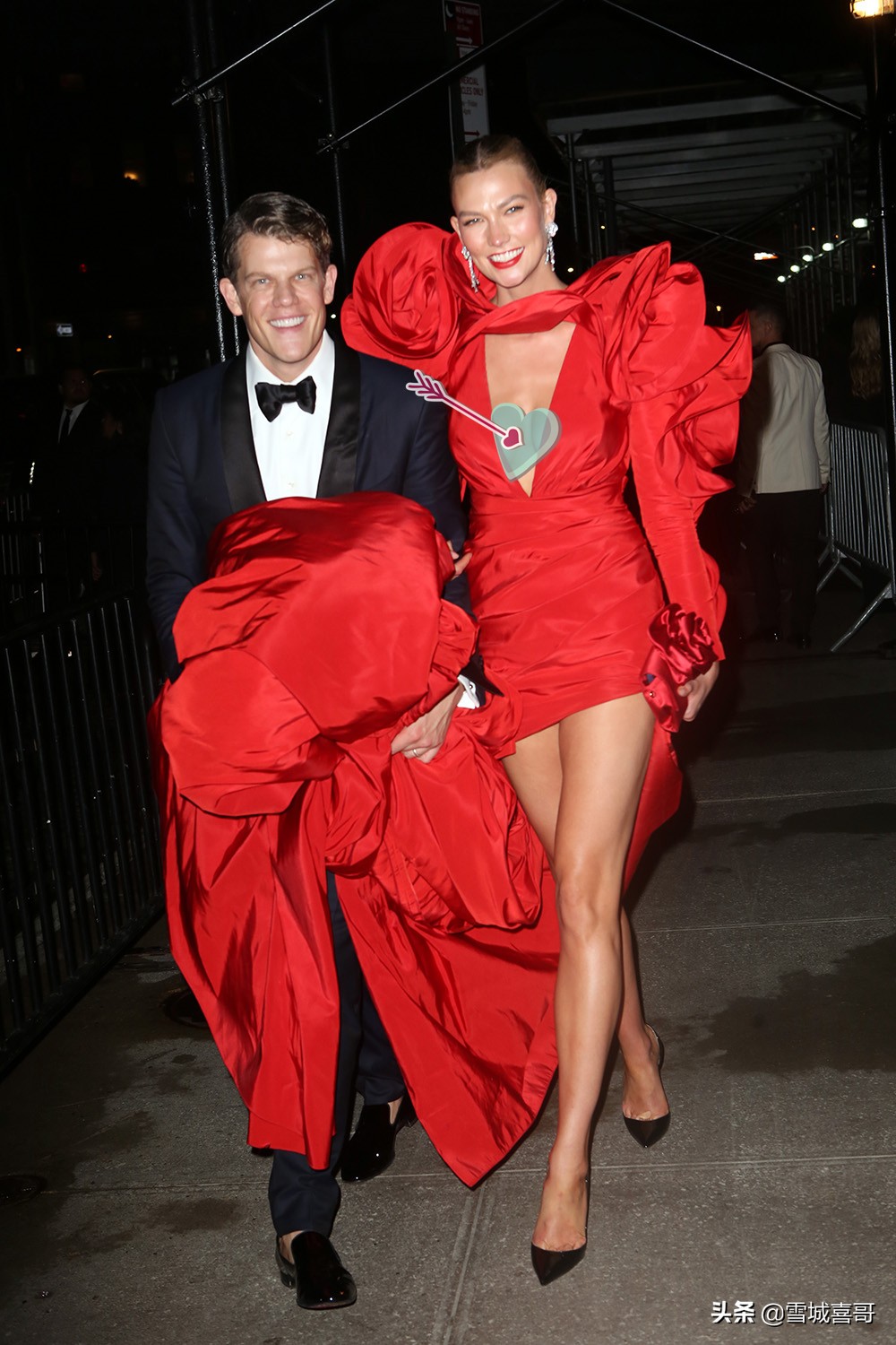 The aftermath of Met Gala 2021 in Metropolitan Metropolis-Flurry of ...