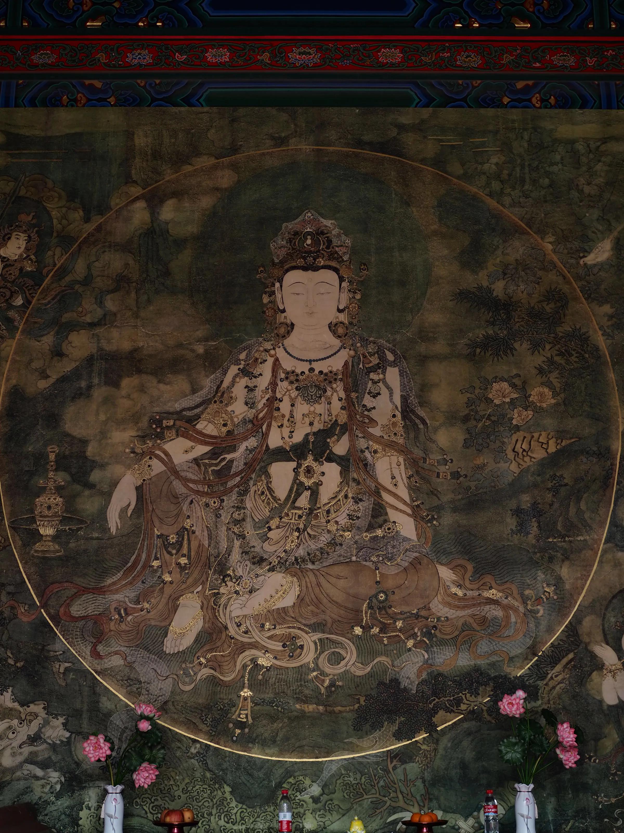 Looking at Ming Dynasty Murals in Fahai Temple in West Beijing - iNEWS