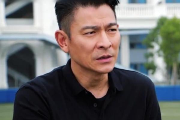 Andy Lau's live broadcast closed the reward function, Jay Chou earned a ...