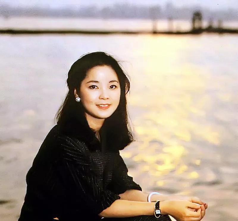 Teresa Teng's first "Goodbye, My Lover" has touched the hearts of ...