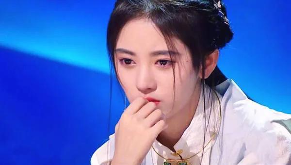 Ju Jingyi "Everyone wakes up and I am drunk" There is no perfect ...