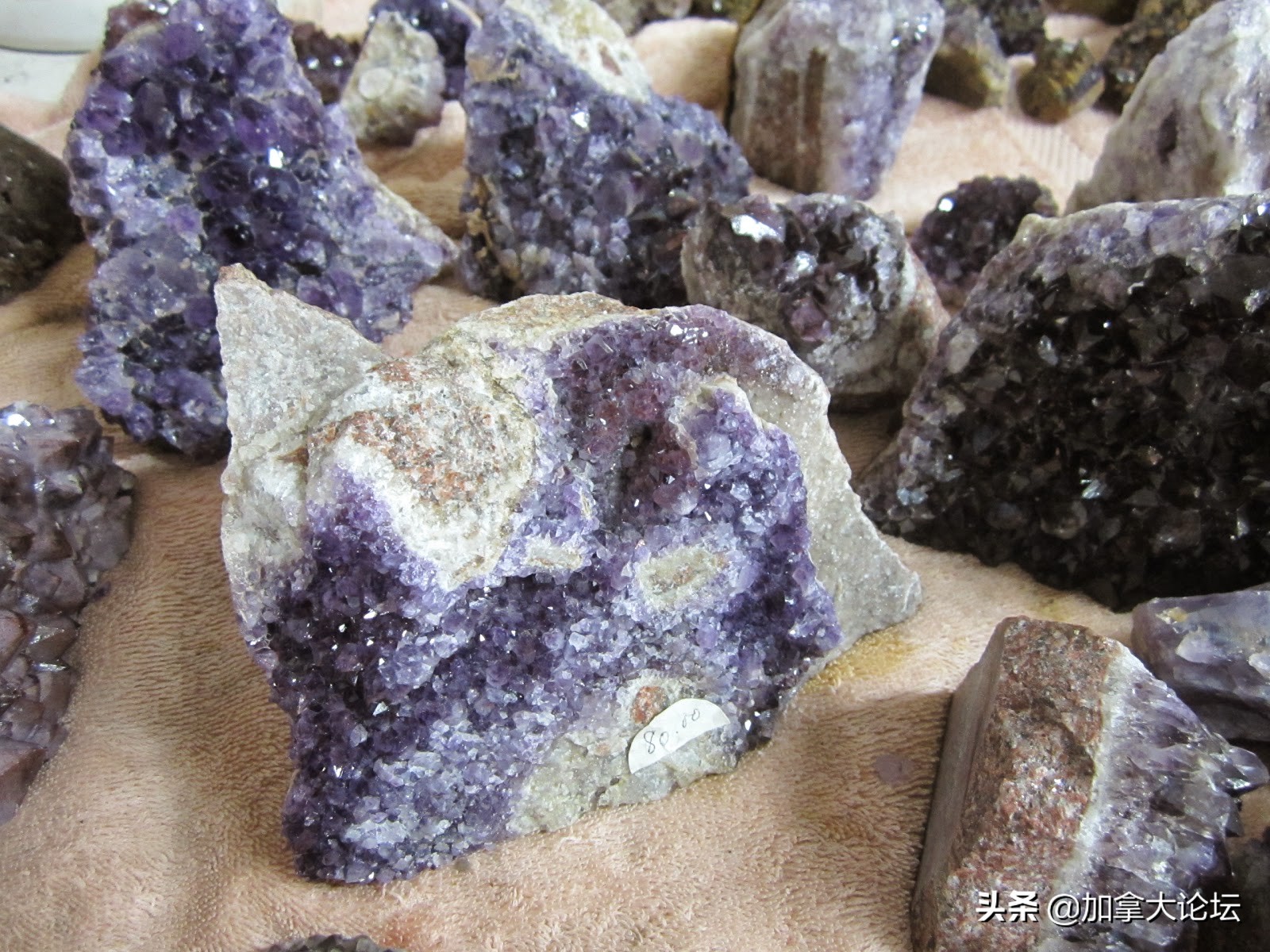 That's amazing!This treasure mine in Ontario can dig crystal clear ...