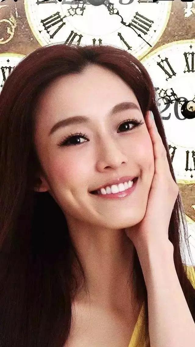 Have you seen these women with dimples? - iNEWS