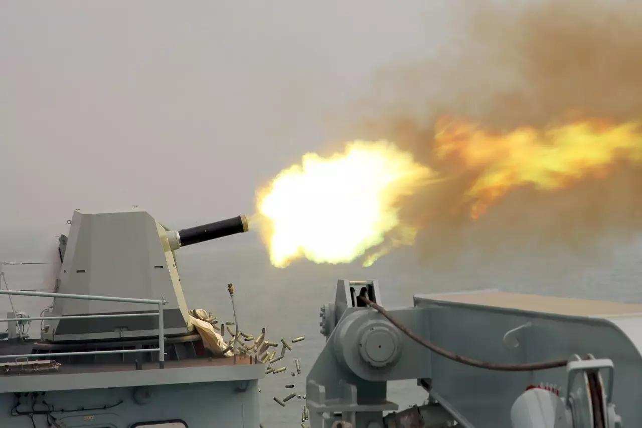 With the 1130 near-anti-cannon, why don't we eliminate the AK630?It's ...