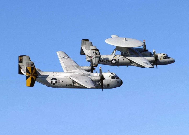 U.S. E2 carrier-based early warning aircraft - iNEWS