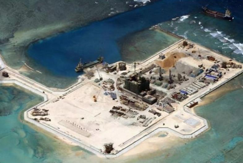 In 999, the Philippine warship stayed on Ren'ai Reef. What happened 22 ...