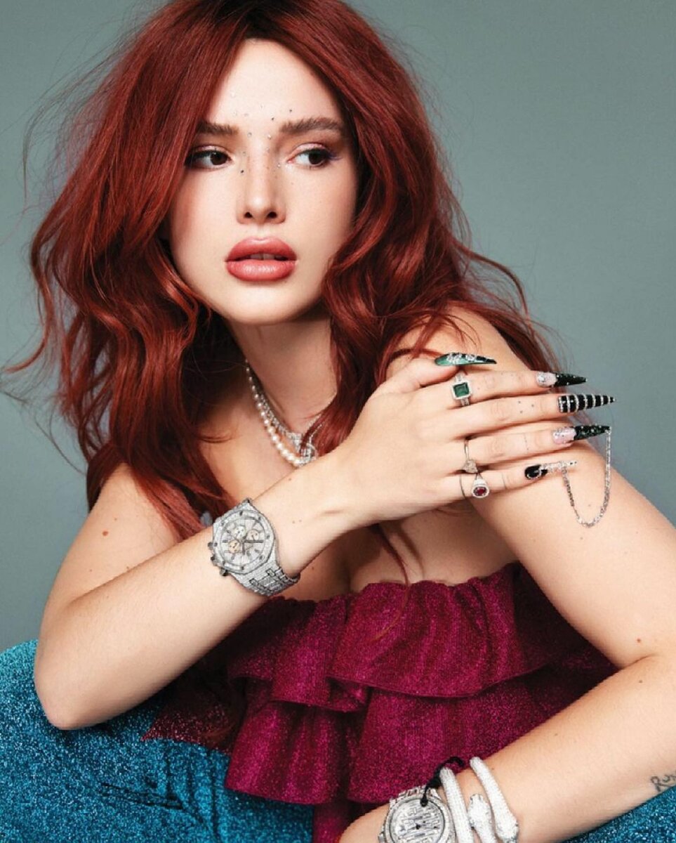 Featured 6 "most beautiful" red-haired actresses - iMedia