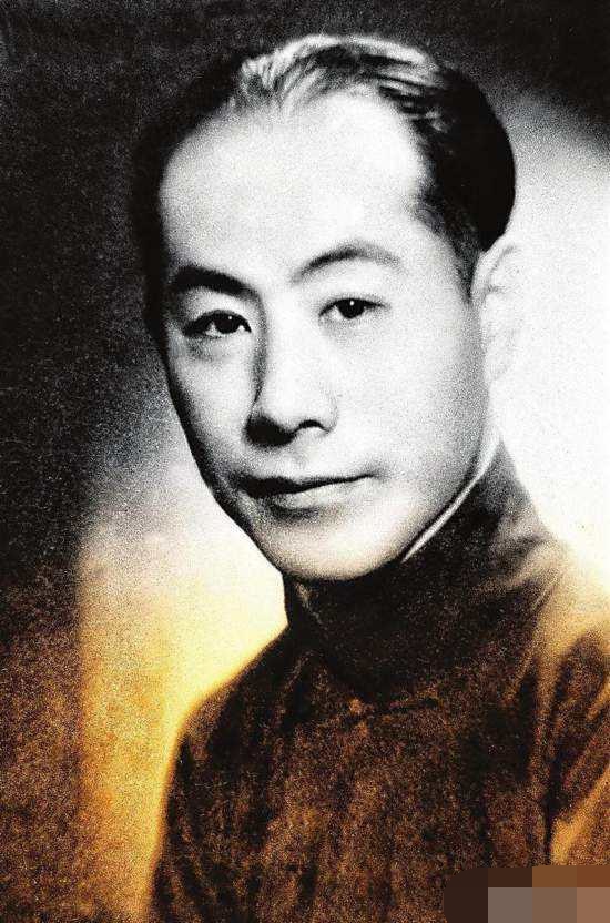 What is the final outcome of Yuan Shikai's eldest son, Yuan Keding, one ...