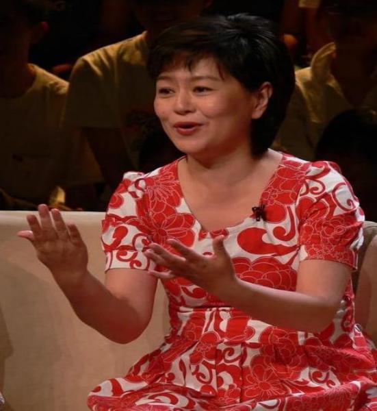 Ju Ping took her son to remarry, and has been in love with her second ...