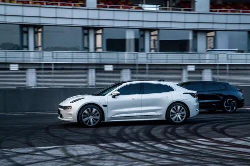 Don't be a boring electric car, what is the secret of ZEEKER 001's ...