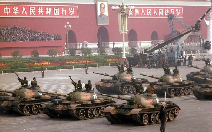 The military parade in 1984 was very successful, but Deng Xiaoping ...