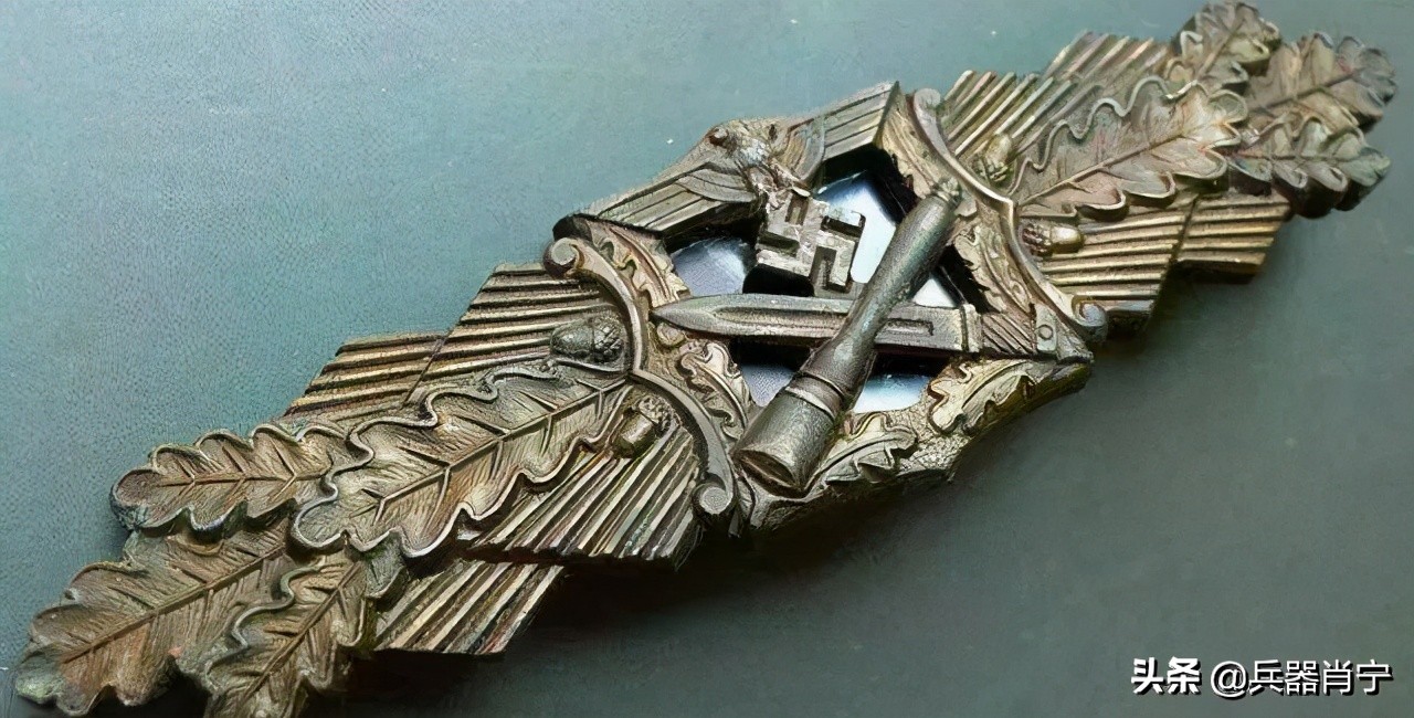 Germany's unique melee medal in World War II: the standard for ...