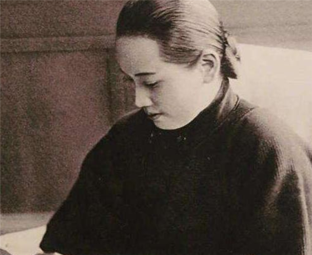 Soong Ching Ling's later years: Facing the trilemma of the Song family ...