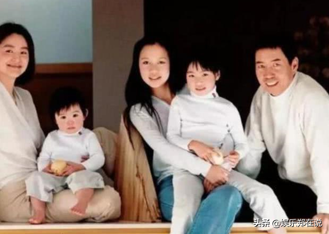 Brigitte Lin's daughter received a big red envelope for the New Year ...