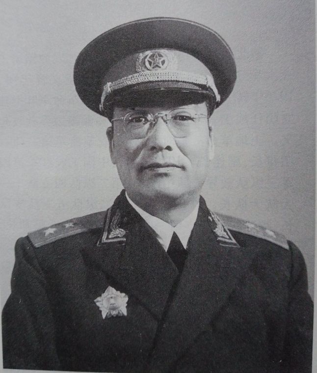 The ranks, ranks and salaries of 23 major generals and above in Lanzhou ...