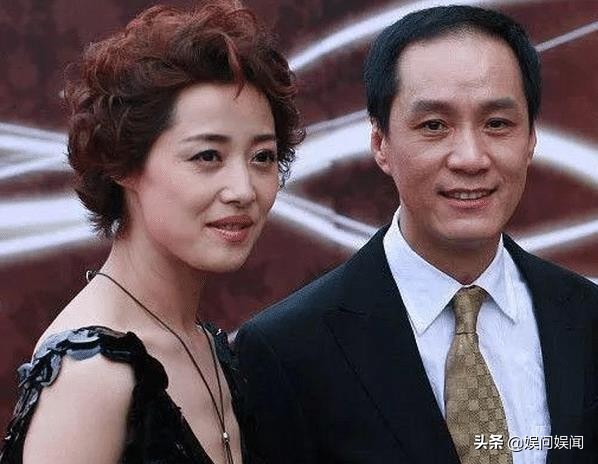 The 52-year-old Liu Bei's reverse life: third marriage with children ...